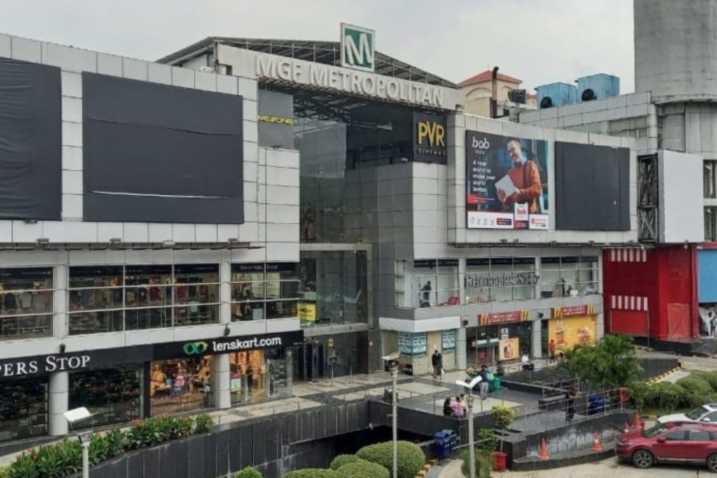 7 Best Malls in Gurgaon: Ambience, WorldMark, & More!