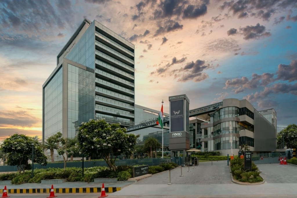7 Best Malls in Gurgaon: Ambience, WorldMark, & More!