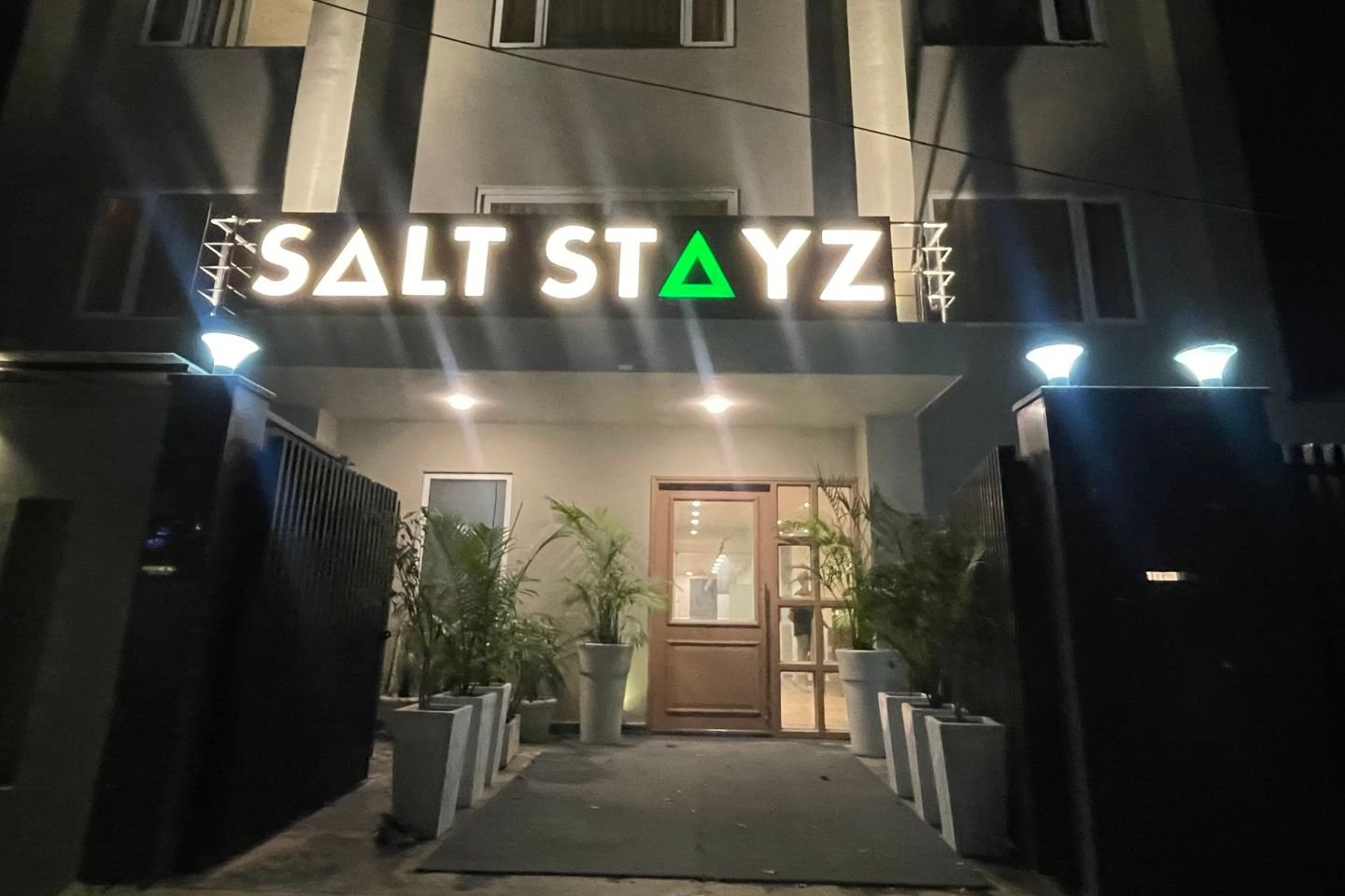 SaltStayz Horizon - Golf Course Road - Salt Stayz